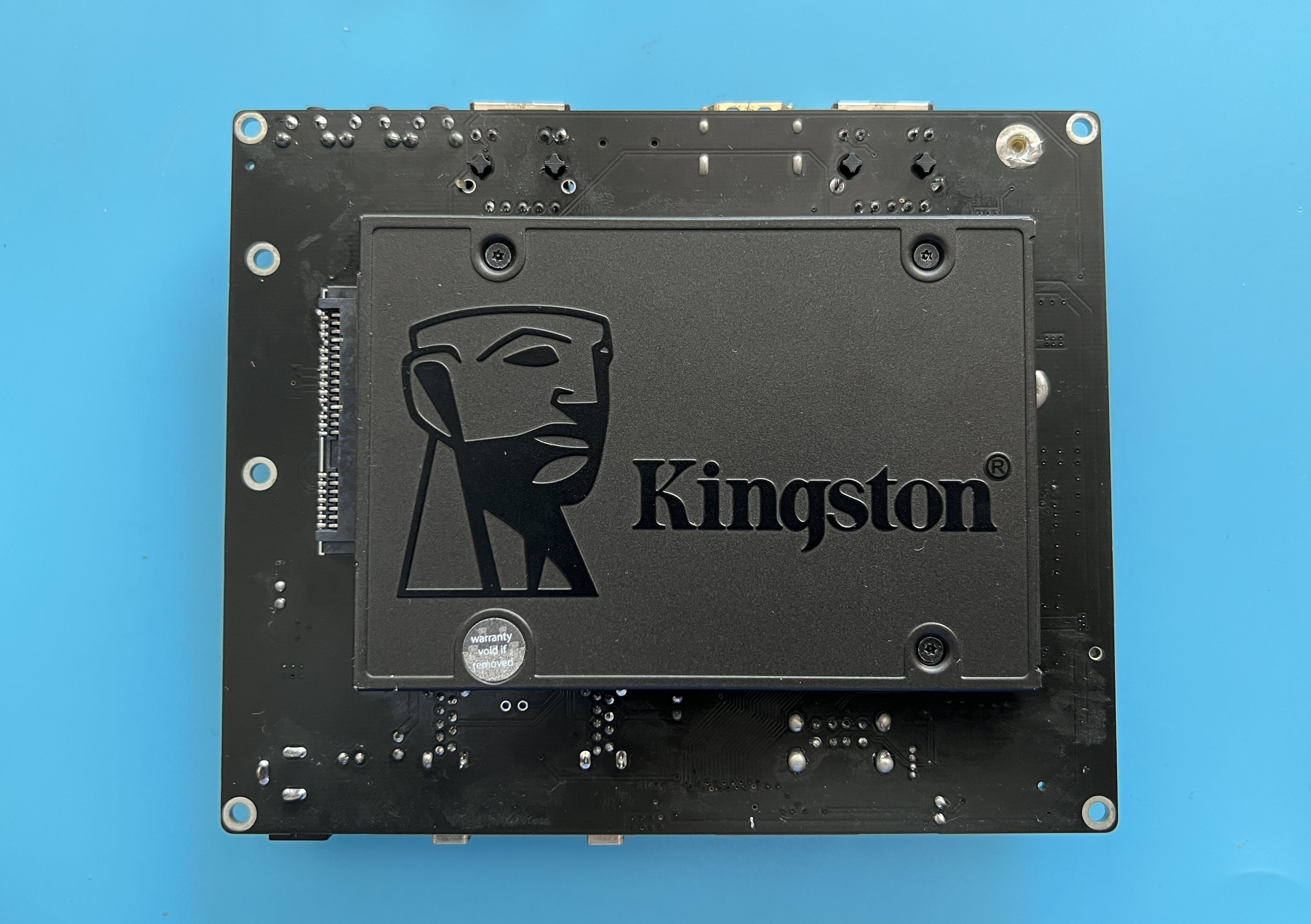 MCUZone 野芯科技基于RK3568平台的SATA+SSD双硬盘解决方案 - RK3568 Mcuzone 野芯科技